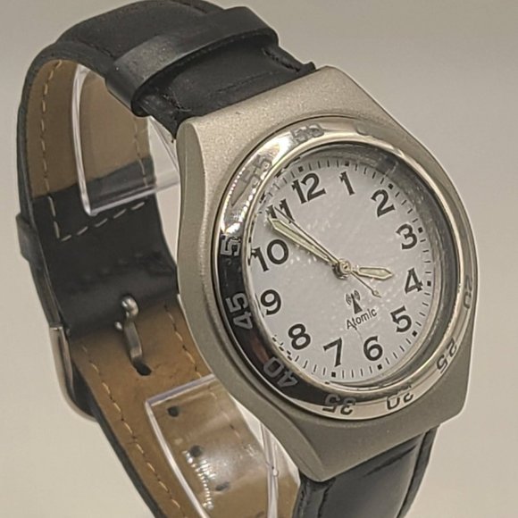 Atomic | Accessories | Vintage Unisex Rare Atomic Watch W White Face ...